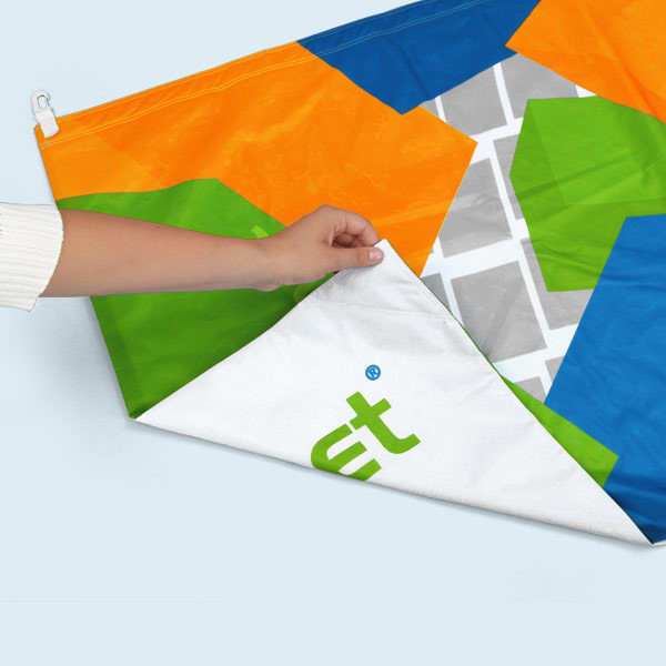 Print here double-sided flags for presenter.